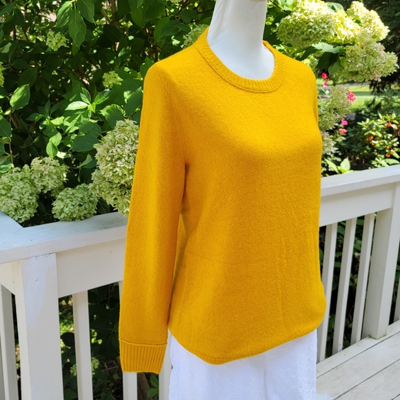 J. Crew | Sweaters | New J Crew Sz S Small Extra Soft Yellow Crewneck ...